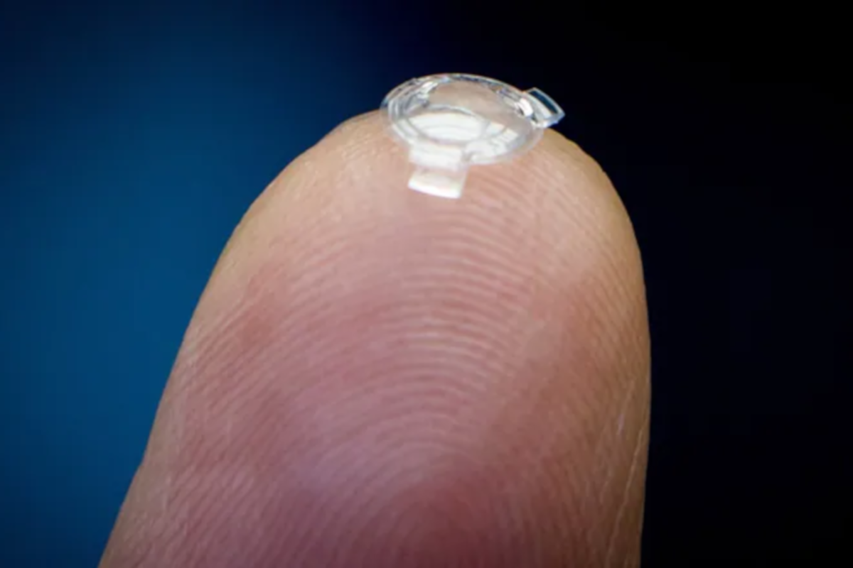 Ocumetics Bionic Lens could give you vision 3x better than 20/20 ...